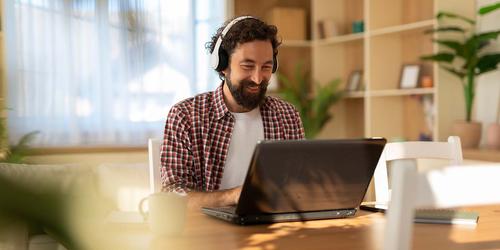 25 Remote Jobs, No Experience Needed, & Companies Hiring